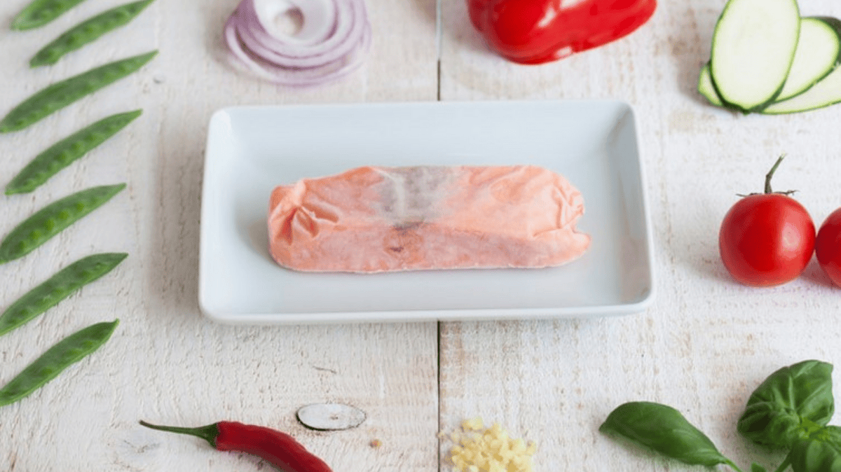 Come cucinare il pesce surgelato senza scongelarlo